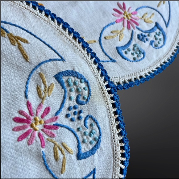 Vintage | Accents | Pair Of Linen Doilies Embroidered With Crocheted ...